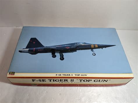 Yahooオークション 新品未組立て ハセガワ 132 F 5e タイガーii ト