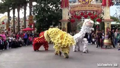 Chinese Lion Dance On Make A 