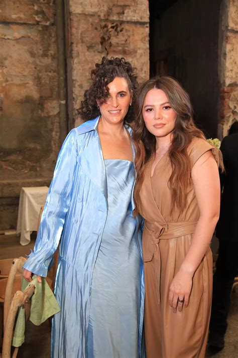 Mariel Duayhe Y Saskia Niño De Rivera Se Dieron El Sí En Una Gran Boda