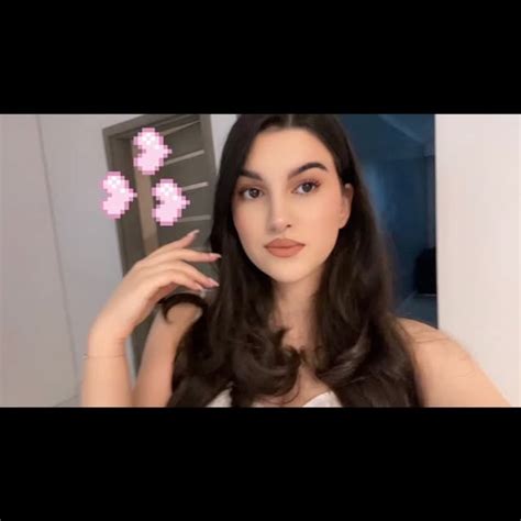 Andreea Alexa (@_andreea_alexa) • Threads, Say more