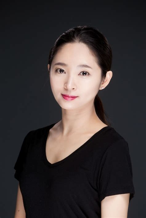 유혜진의 전통춤 학이시습 學而時習 …바람직한 전통춤 실기 교본