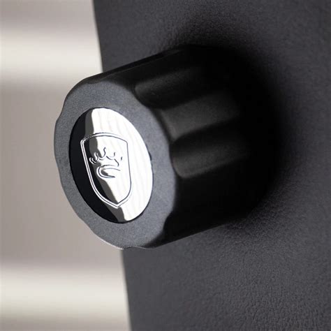 A Legend Is Born Noblechairs Legend Series Overclockers Uk