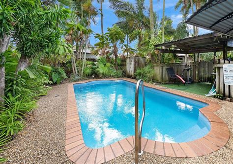 11 Perry Street West Mackay Qld 4740 House For Rent Domain