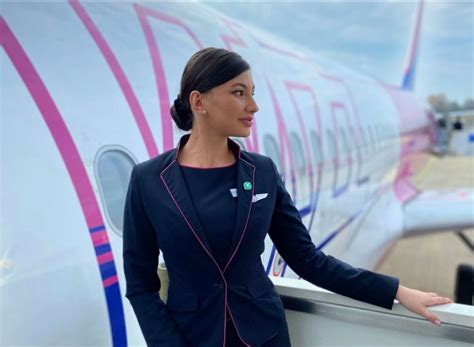 Interviu Cu Denisa Cel Mai Nou Trainer Cum Ajungi Stewardesa