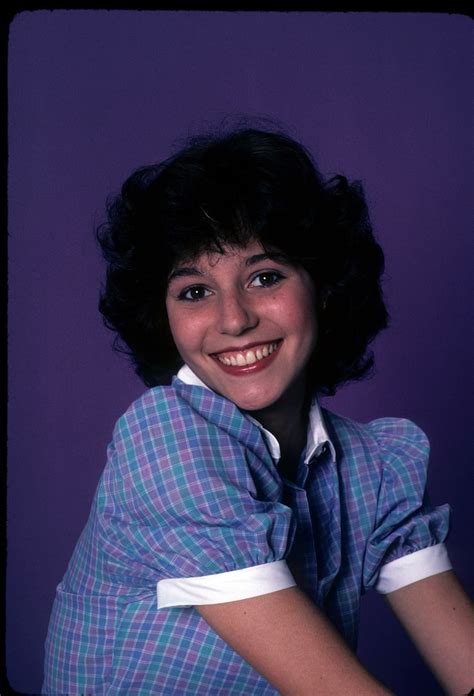 Picture Of Lauren Marie Taylor