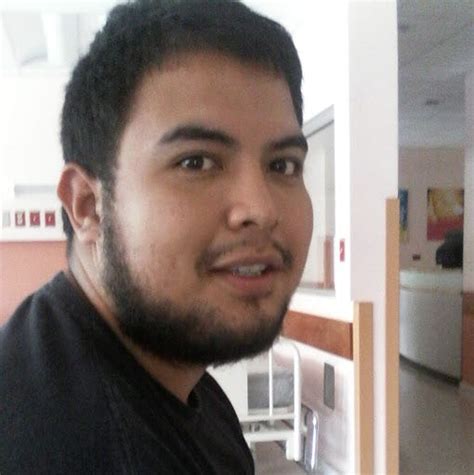 Edwin Machado Medium