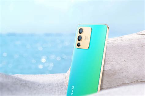 Menariknya Si Vivo V Punya Dua Kamera Selfie Dan Jadi Terobosan Teknologi Hp Yang Bisa