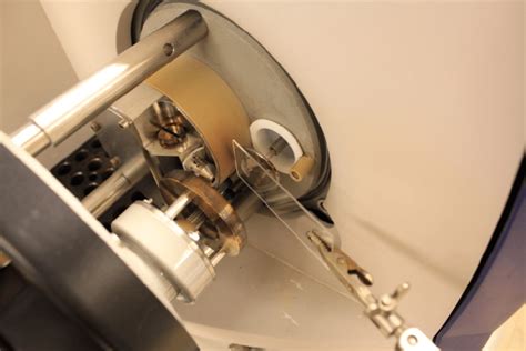 1 An Inorganic Nitrate Sample Deposited On A Glass Microscope Slide