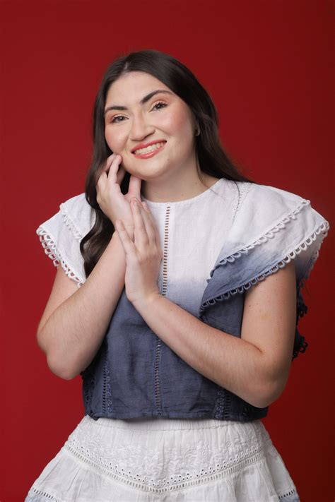 Marinna Marcondes Modelos Da Gloss Model