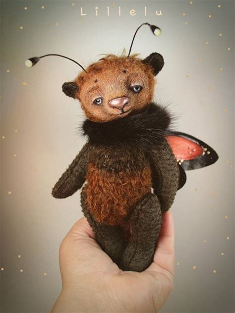 Lillelu Brown Moth By Lisa Kurylec Tedsby