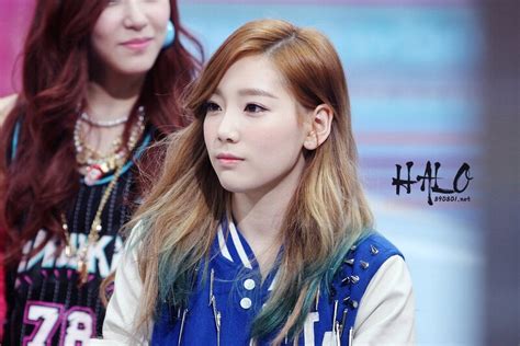 130103 Girls Generation Taeyeon And Yoona At Mnet Wide Kpopping