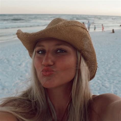 Ashlyn Bevel Ashlynbevel • Threads Say More