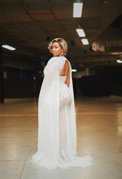 Boity Thulo Sends Hearts Racing As She Shows Off Curves In Racy Outfit Iharare News