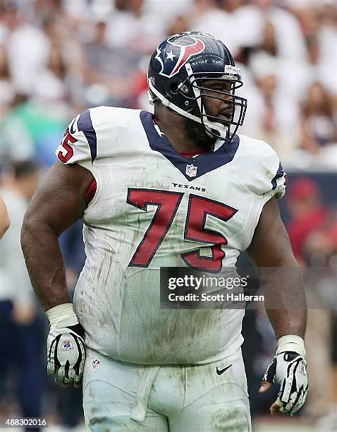 Vince Wilfork Photos And Premium High Res Pictures Getty Images