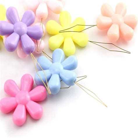 Bamboohart Needle Threaders 10pcs Assorted Colors Plastic Flower Head