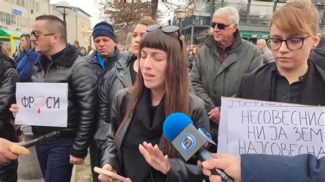 Видео „Да се затворат таткото на убиецот и судијката“ Сестрата на Фросина бара одговорност