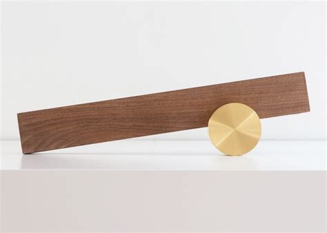 Esrawe Studios Vari Lights Turn On With Moving Brass Pieces