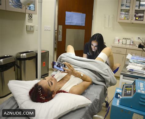 Farrah Abraham Records Labiaplasty Surgery On Social Media By Dr Shiela Nazarian Aznude