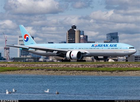 Hl8042 Boeing 777 3b5er Korean Air Nicolas Goodman Jetphotos