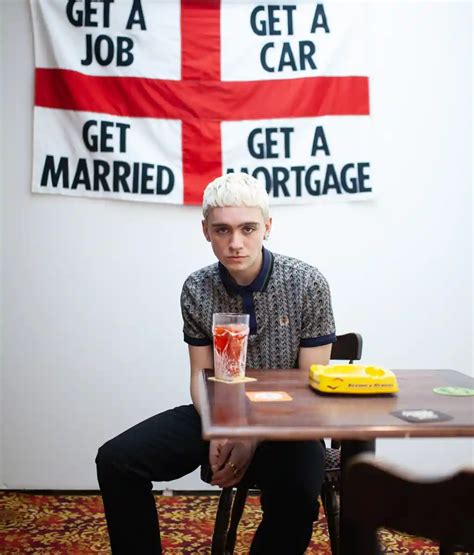 Sex Sci Fi And Scottish Patriotism 200 Uk Artists Caught The Face