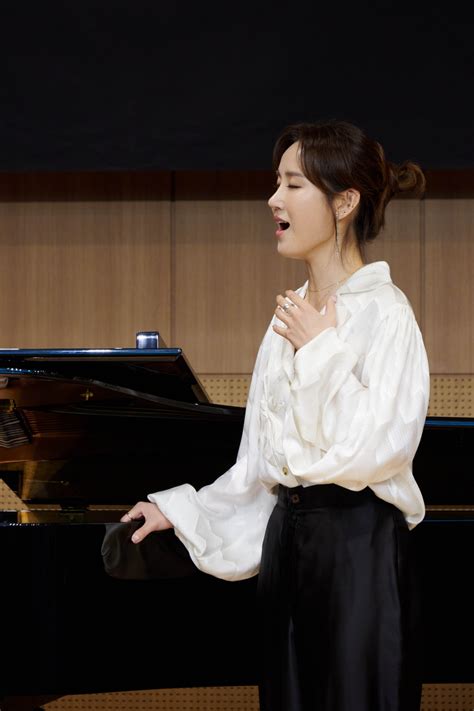 With Breath Soprano Park Hye Sang Wants To Say Embrace Your Life