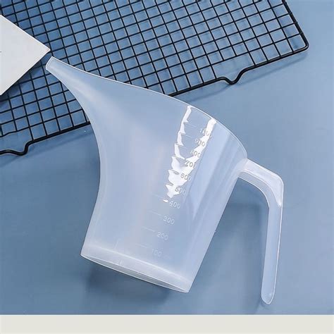 量杯 塑膠量杯 尖嘴量杯 烘焙量杯 刻度量杯 透明量杯 計量杯 尖嘴壺 澆水壺 渲染量杯 刻度量杯 透明量杯 量杯 蝦皮購物