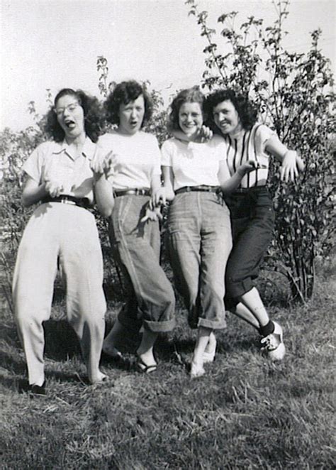 Funny Vintage Snapshots Show Naughty Girls Playing Together In The Past