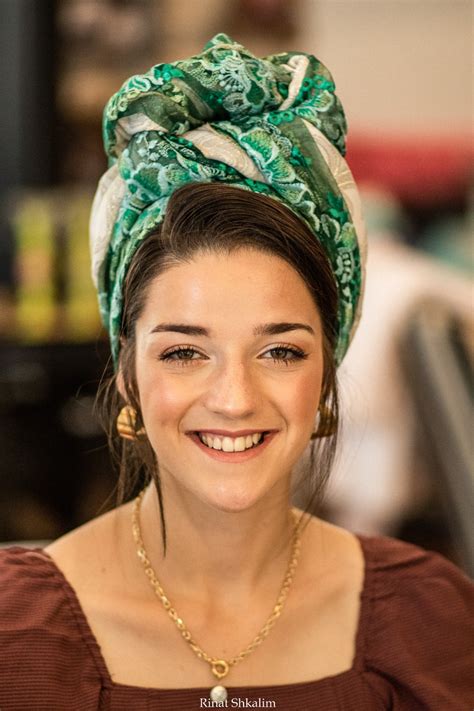 אורה מטפחות יפות