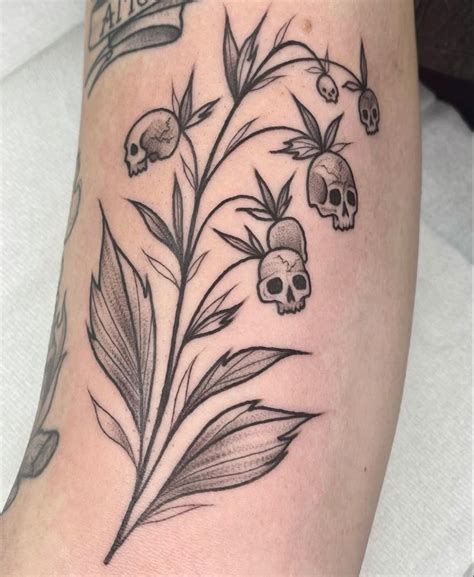 Plant Skulls Tuckerxtattoos Skull Plant Jawbone Tattoo