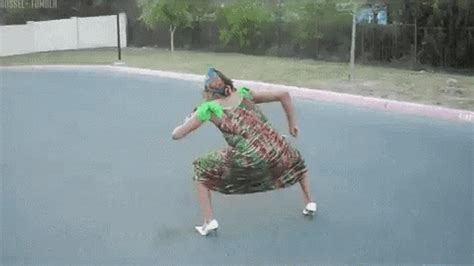 Woman Dancing S