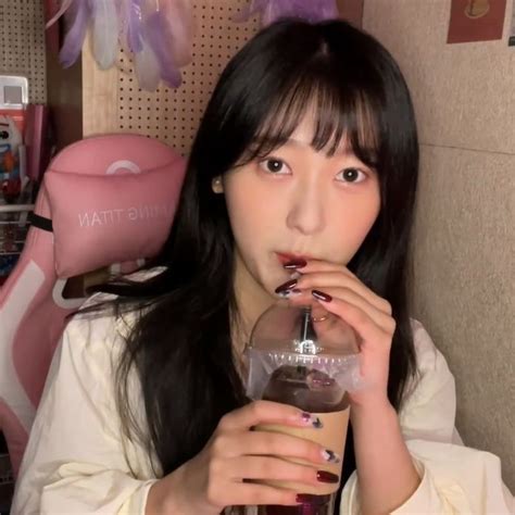Pin Di 𝓯 𝜗𝜚 Su ꒰ა ⌗이달의 소녀 ໒꒱
