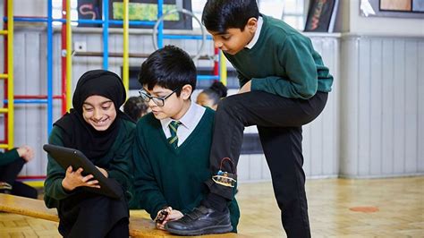 BBC Micro Bit The Next Gen MakeCode And Micro Bit Learn How To Teach Coding BBC Teach