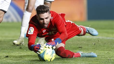 Eibar Zidane Sohn Verlängert