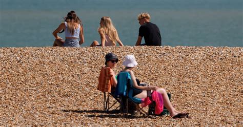 Met Office Rare Extreme Wildfire Warning As Uk To Be Hotter Than