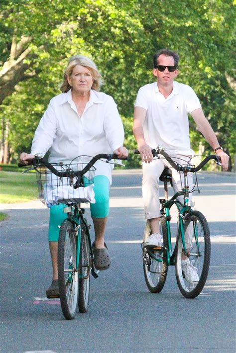 Martha Stewartapproved Looks For Dating The Younger Guy Vogue