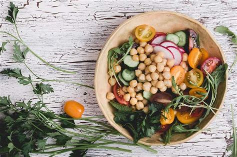 How To Ease Into A Plant Rich Diet Kcm