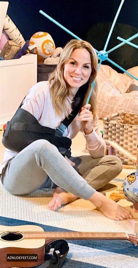 Nicole Saphier Feet Aznudefeet