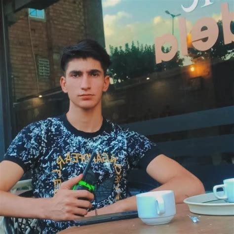 ‎حسین جعفری‎ Hosseinji75 • Threads Say More