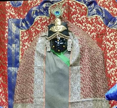 આજ સવારના રાજાધિરાજ દ્વારકાધીશના દર્શન દ્વારકા મંદિરથી Today Morning