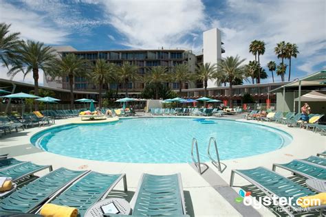 Hotel Valley Ho Review What To Really Expect If You Stay