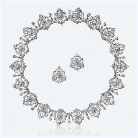 Brillantes Diamantes Zafiros Y Amatistas La Alta Joyería Que Enamora