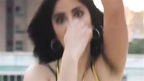Slut Katrina Kaif Smelling Her Armpit Xhamster