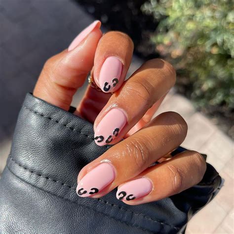26 Cheetah Print Nail Designs For A Fierce Fall Manicure