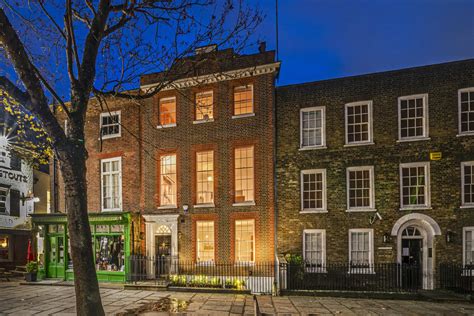 London Townhouse Amid ‘ted Lasso Set Selling For £45 Million