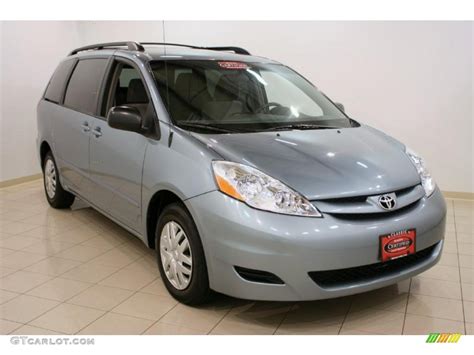2009 Blue Mirage Metallic Toyota Sienna Le 33305869 Photo 4