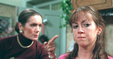 Emmerdales Tricia Dingle Star Sheree Murphys Daughter Is Her Double