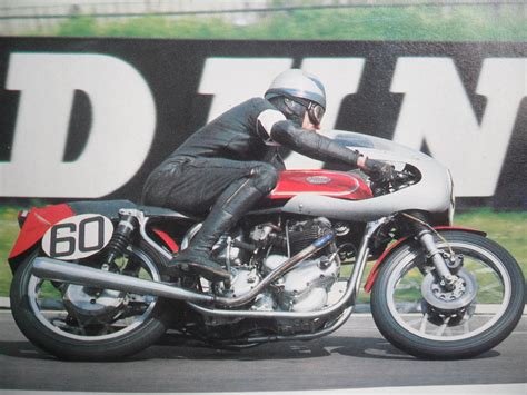 Motorcycle Racing Photography Gavan Caldwell Dave Croxford On A 750