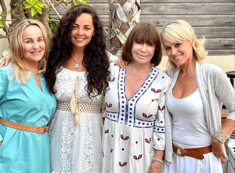 Cecile De Menibus Jeune