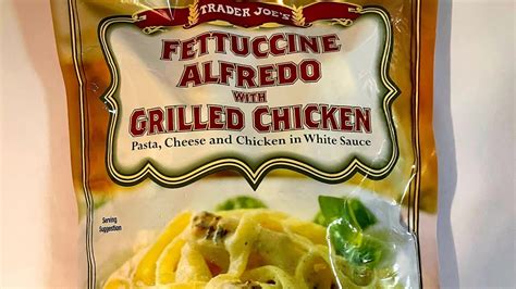 Trader Joes Fettuccine Alfredo With Grilled Chicken Youtube