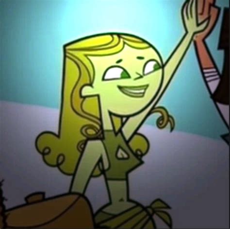 Izzy 2 2 Total Drama Island Mlp Fan Art Drama